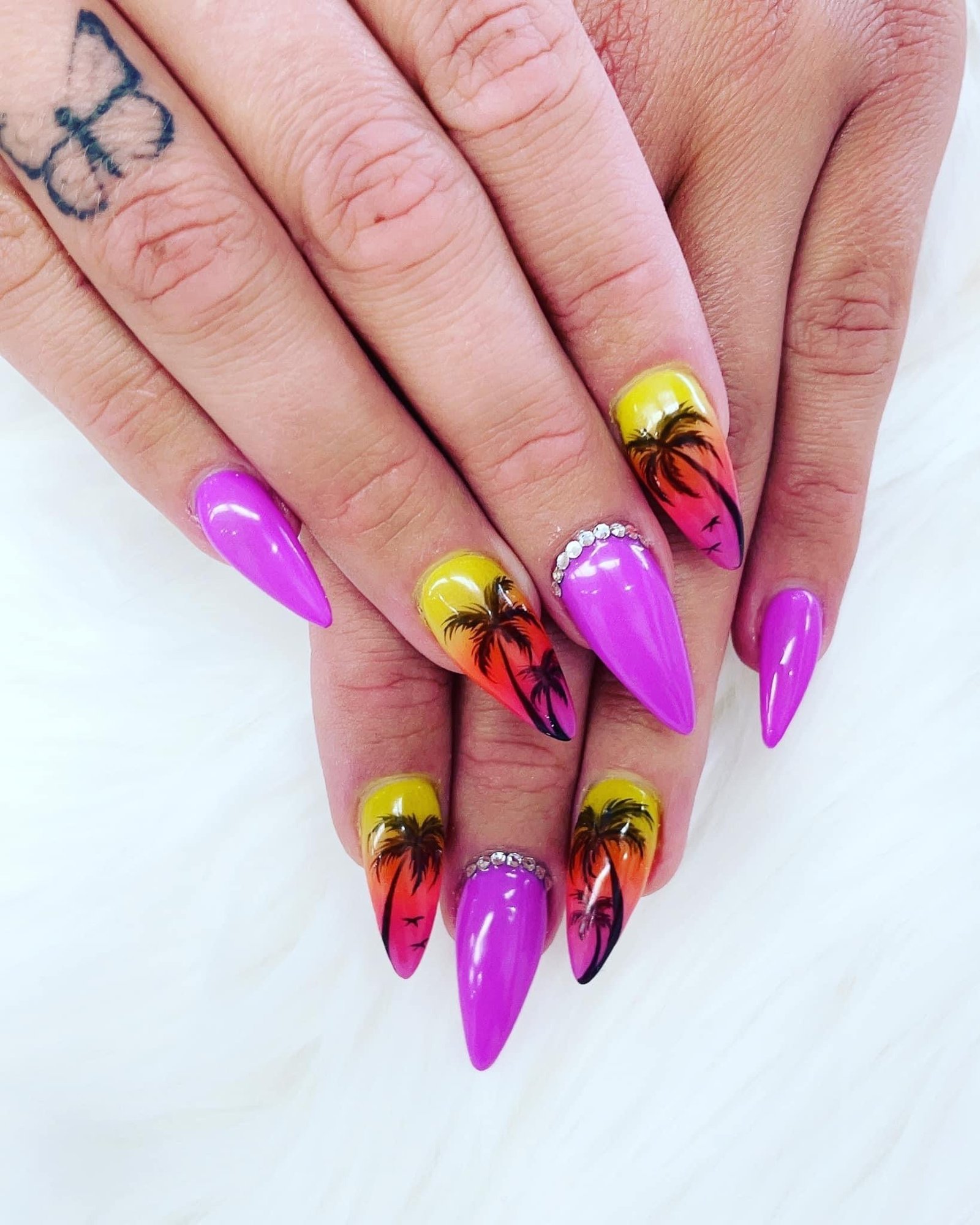 Fashion Nails & Spa - Nail Salon in Whitby, ON L1R 2G6